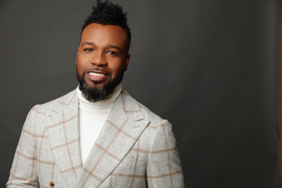 BLACK MUSIC MONTH – WE HONOR “VASHAWN MITCHELL”!! SUPERSTAR IN HIS OWN ...